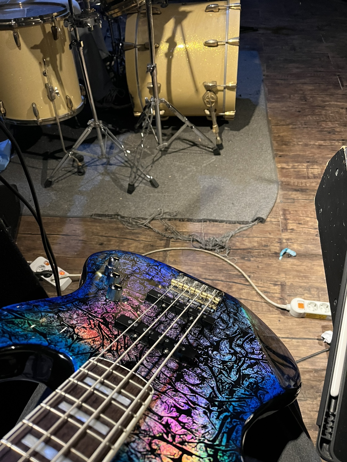 스피어 saj 250 베이스 기타 | 당근 중고거래