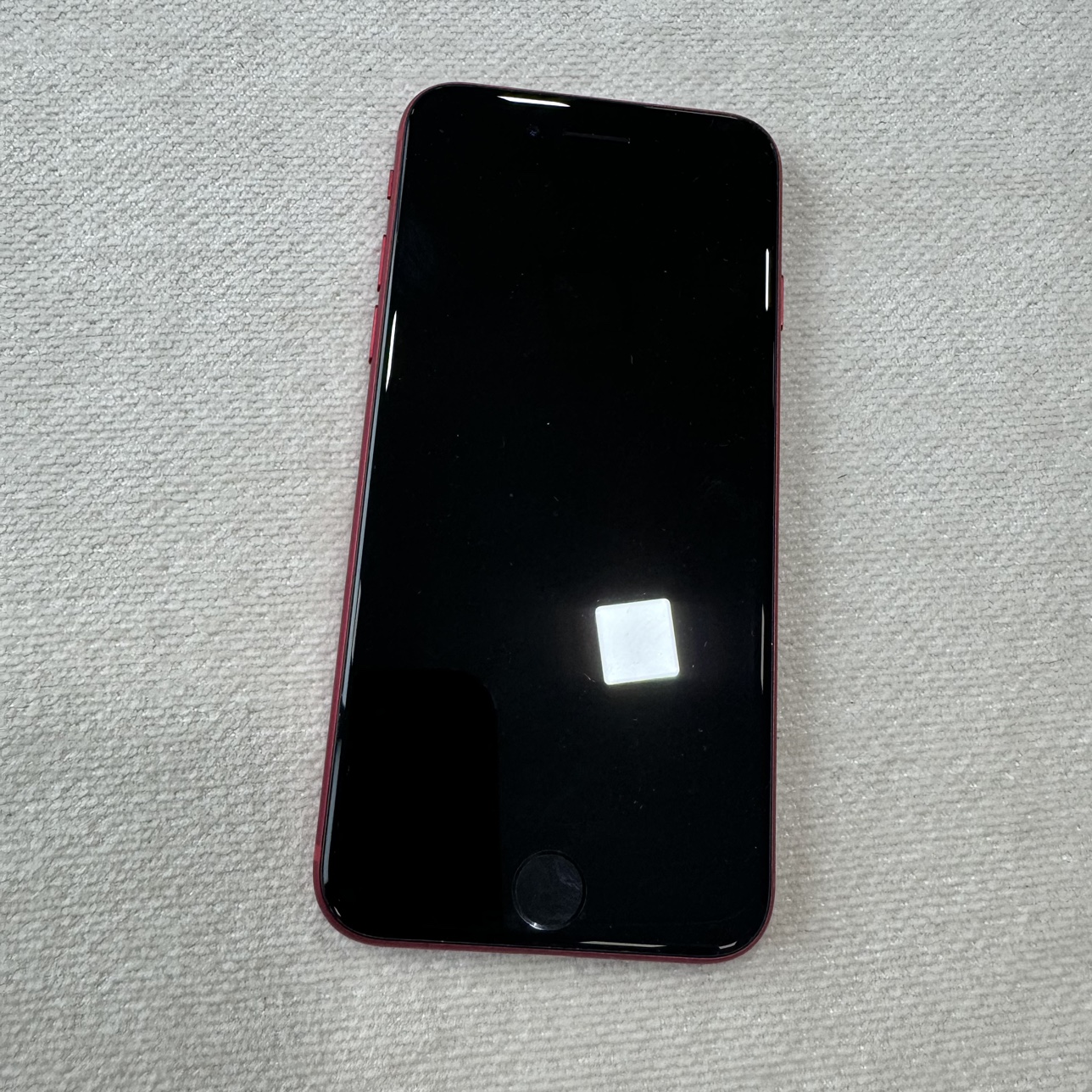 아이폰 se2 red 64g 7... | 당근 중고거래