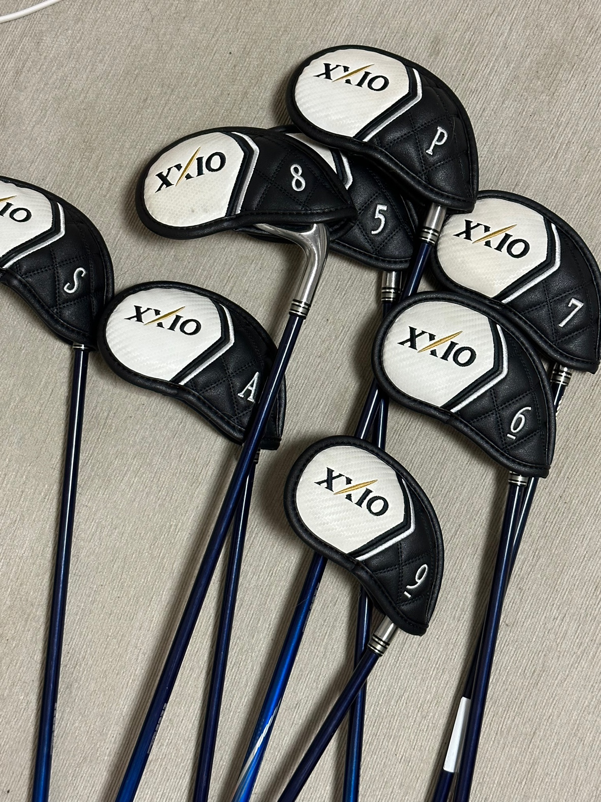젝시오 아이언 클럽 세트 골프채 팔아요 | 스포츠/레저 | 당근 중고거래