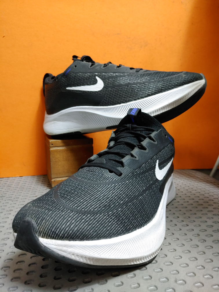 나이키 줌 플라이4(US9표기2... | 당근 중고거래