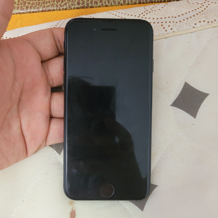 아이폰 se2 128기가 | 당근 중고거래