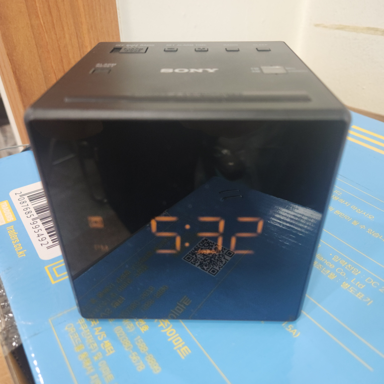 소니 라디오 시계 ICF-C1 ... | 당근 중고거래