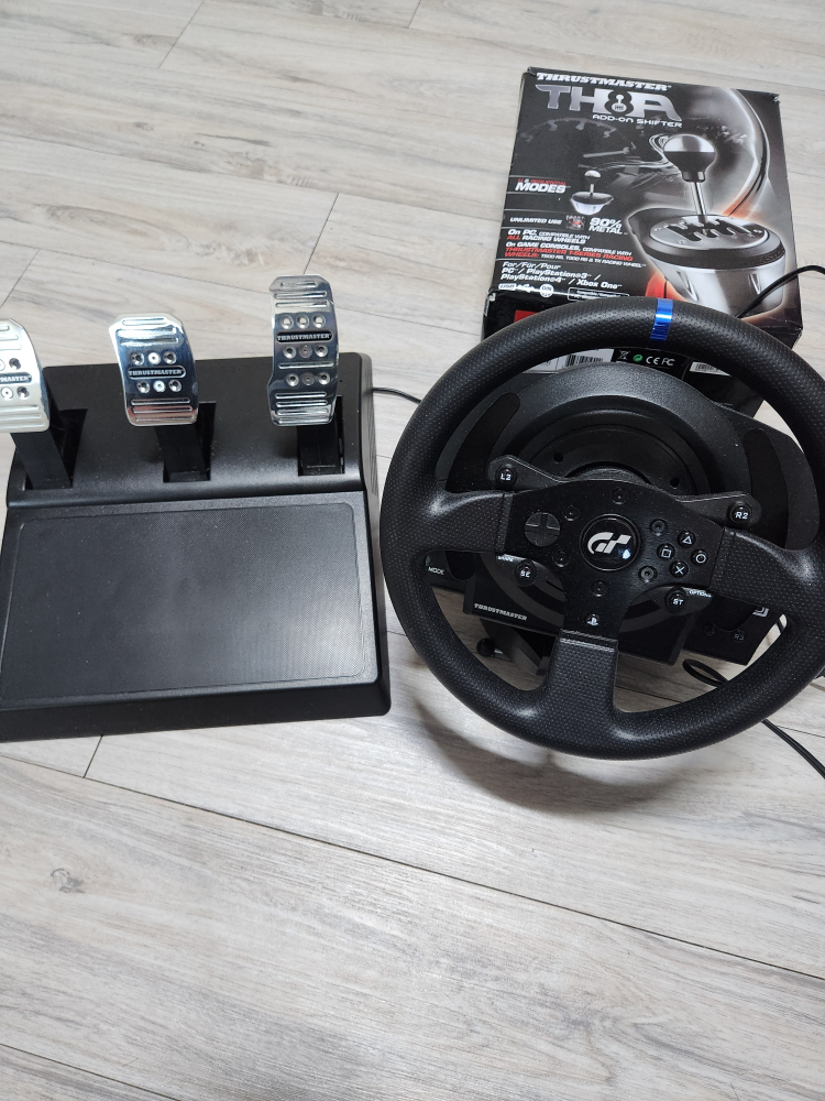 트러스트마스터 t300+th8a... | 당근 중고거래