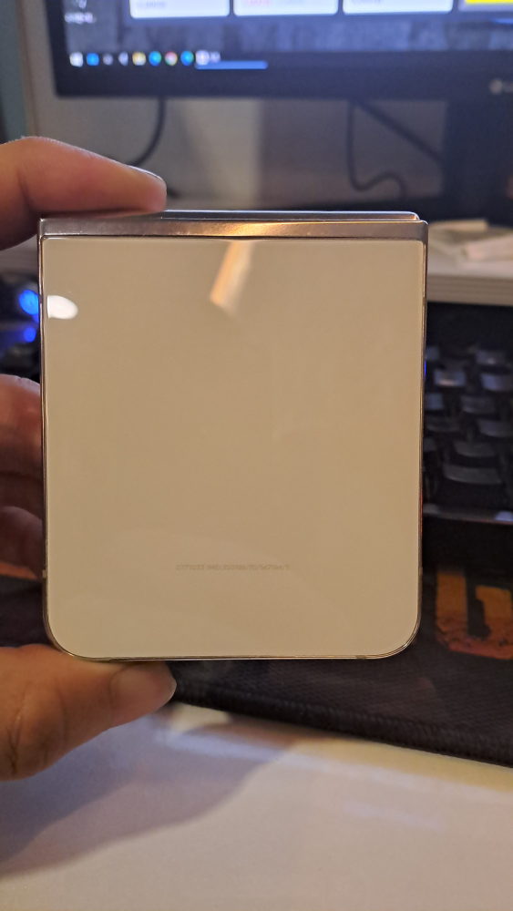 플립5 256g 크림 팔아요(액... | 당근 중고거래