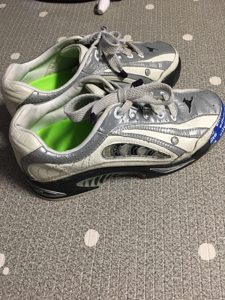 ABS NV-4 볼링화 팝니다 | 봉담읍 | 스포츠/레저 | 당근 중고거래